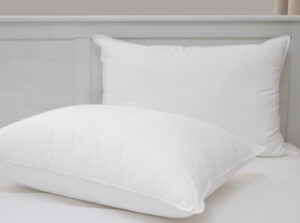7 Best Polyester Pillows (Winter 2026) – Reviews & Guide