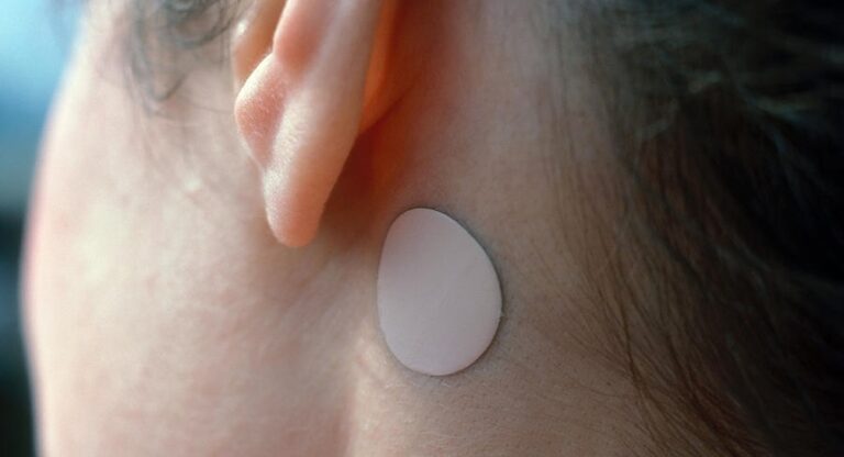 10 Tips on How to Stop Drooling in Your Sleep (Winter 2024)