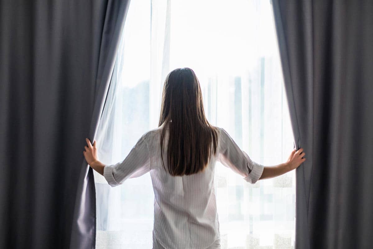 How to Block out a Bedroom: Helpful Guide (Spring 2023)